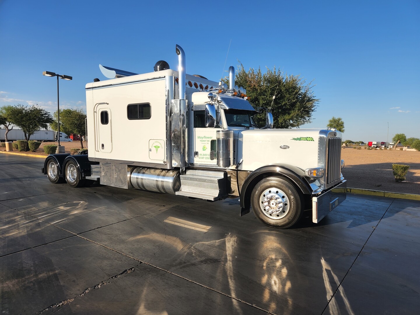 Used Trucks :: ARI Legacy Sleepers